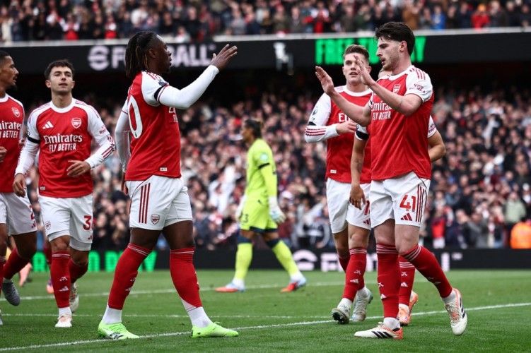Hasil Lengkap Liga Inggris - Arsenal Masih Sulit Dikalahkan di Pucuk ...