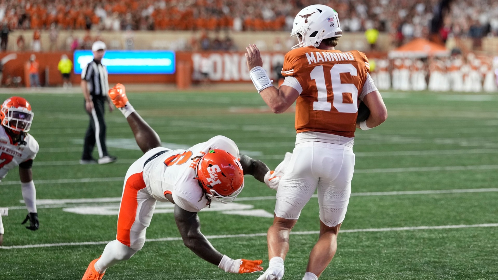 Texas vs. Florida Game Preview: Key Matchup Insights