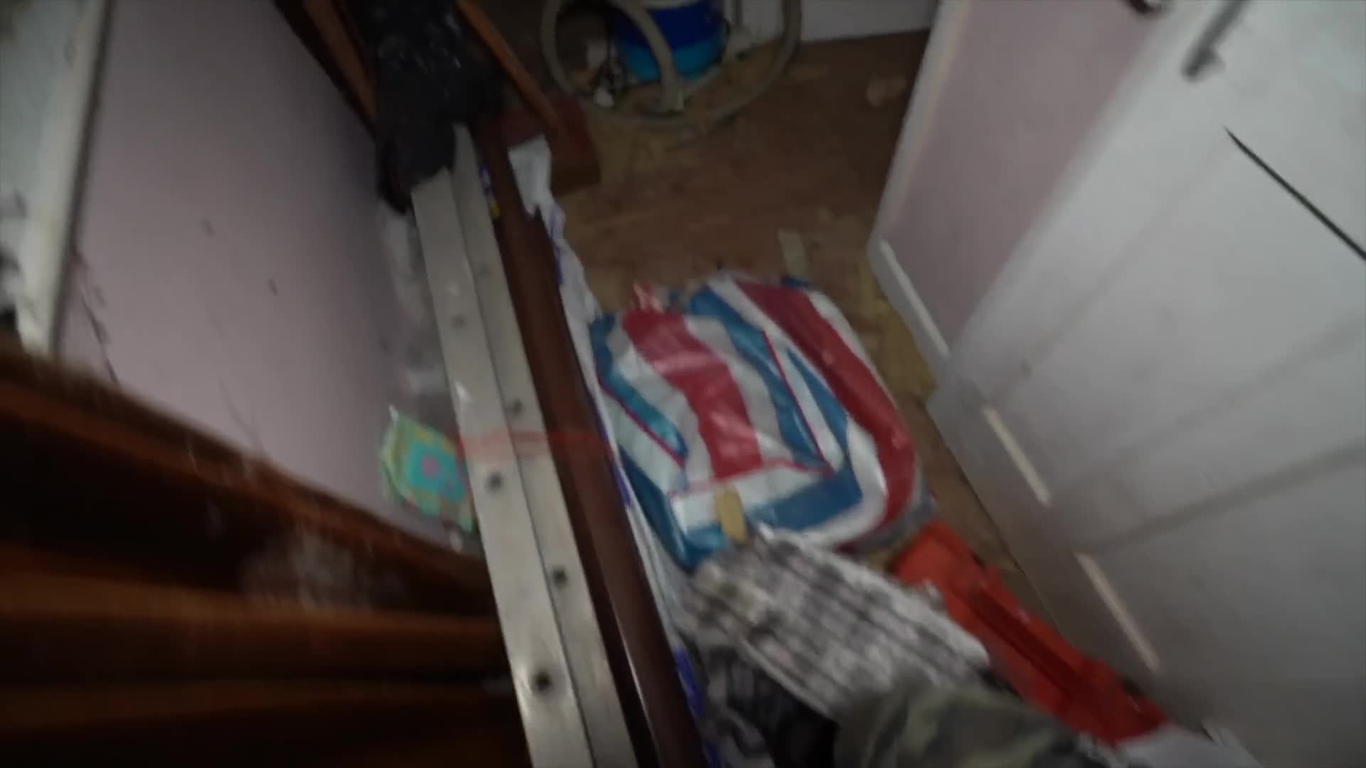 Abandoned house frozen in time – forgotten cars, money, and memories