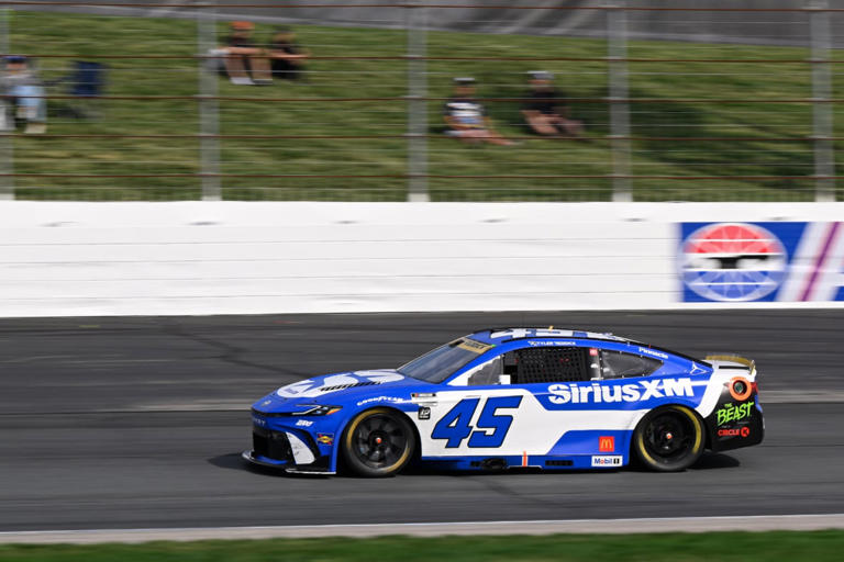 NASCAR Starting Lineup for Charlotte Roval: Cup Series Qualifying ...