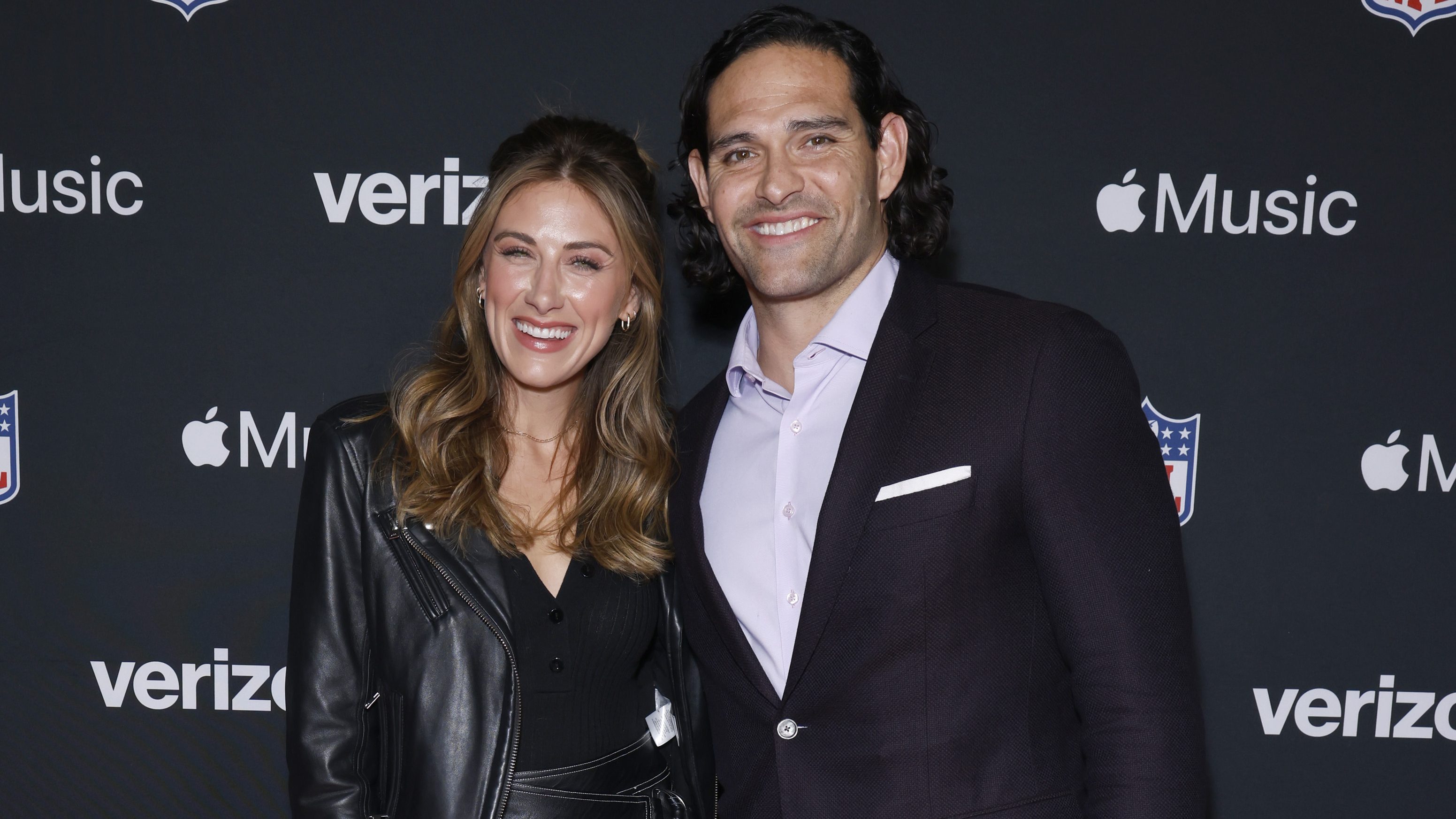 Mark Sanchez, Wife Perry Mattfeld, Recently Welcomed Twin Daughters