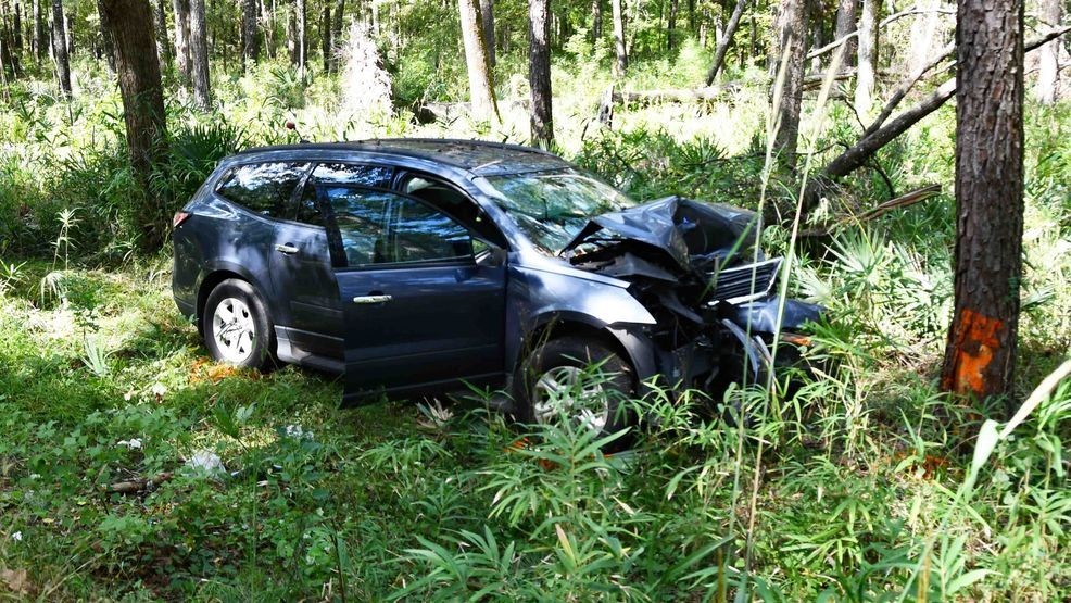 High-speed crash on remote SC road leaves driver unresponsive ...