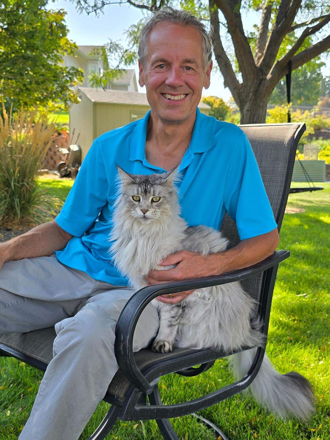 Faith | His cat's angry paws had him pausing in prayer