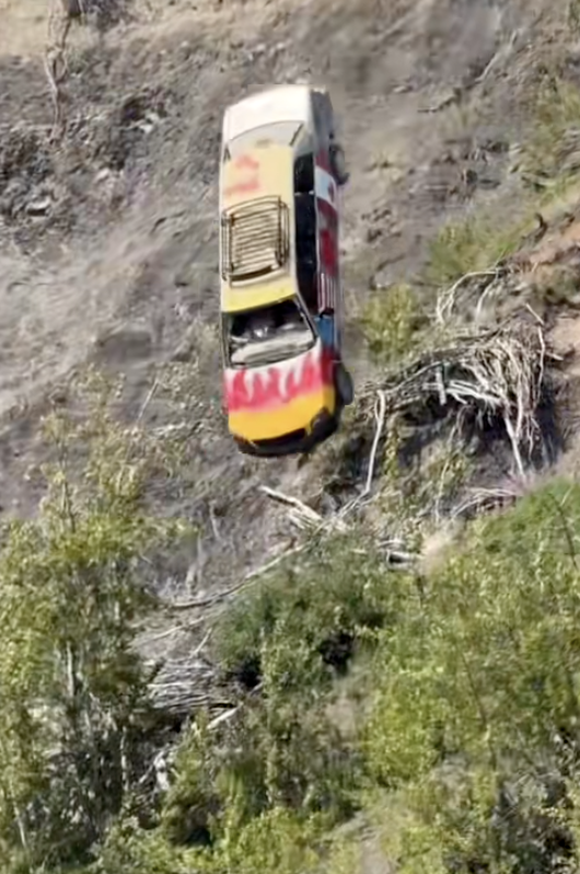 Citizens Of Glacier View, Alaska Celebrate July 4 By Launching Cars Off ...