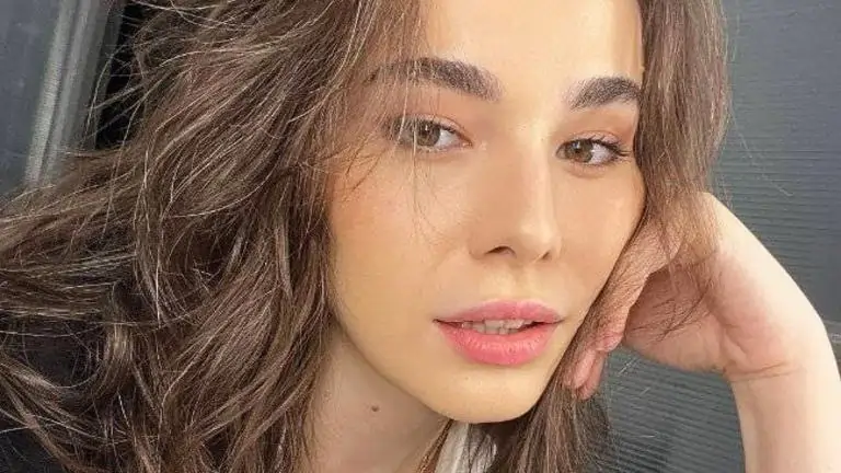 Chi è Feyza Sevil Güngör, Oylum in “Tradimento”: fidanzato, carriera e vita privata