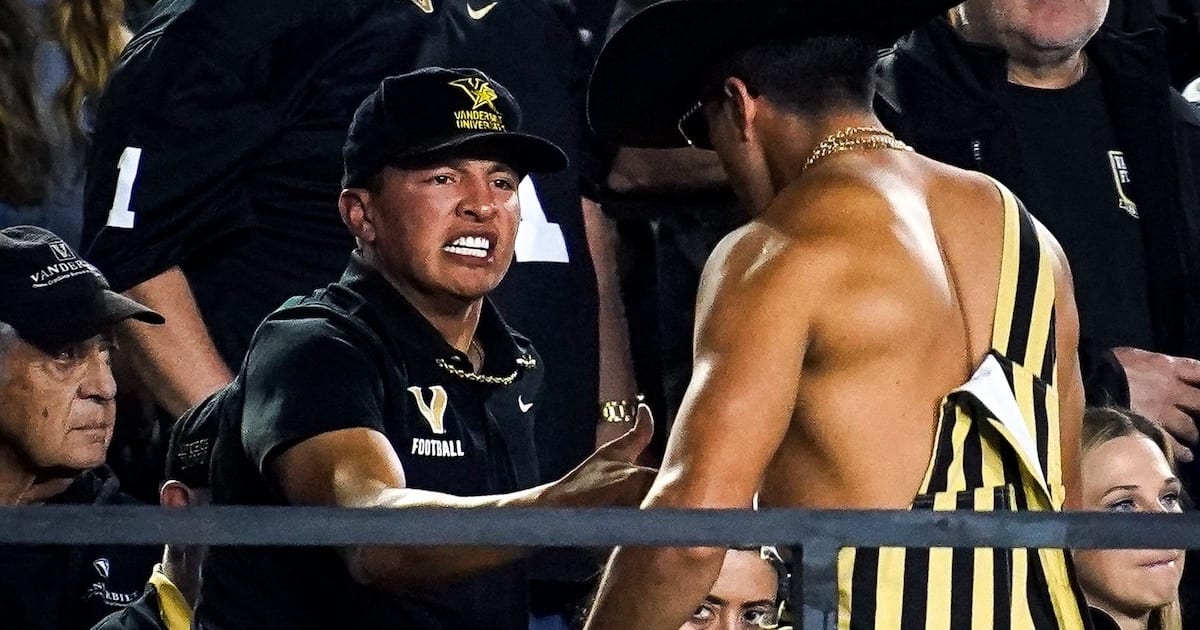 Diego Pavia’s brother, Javier, spotted front row with ‘Pavia 4 Heisman ...