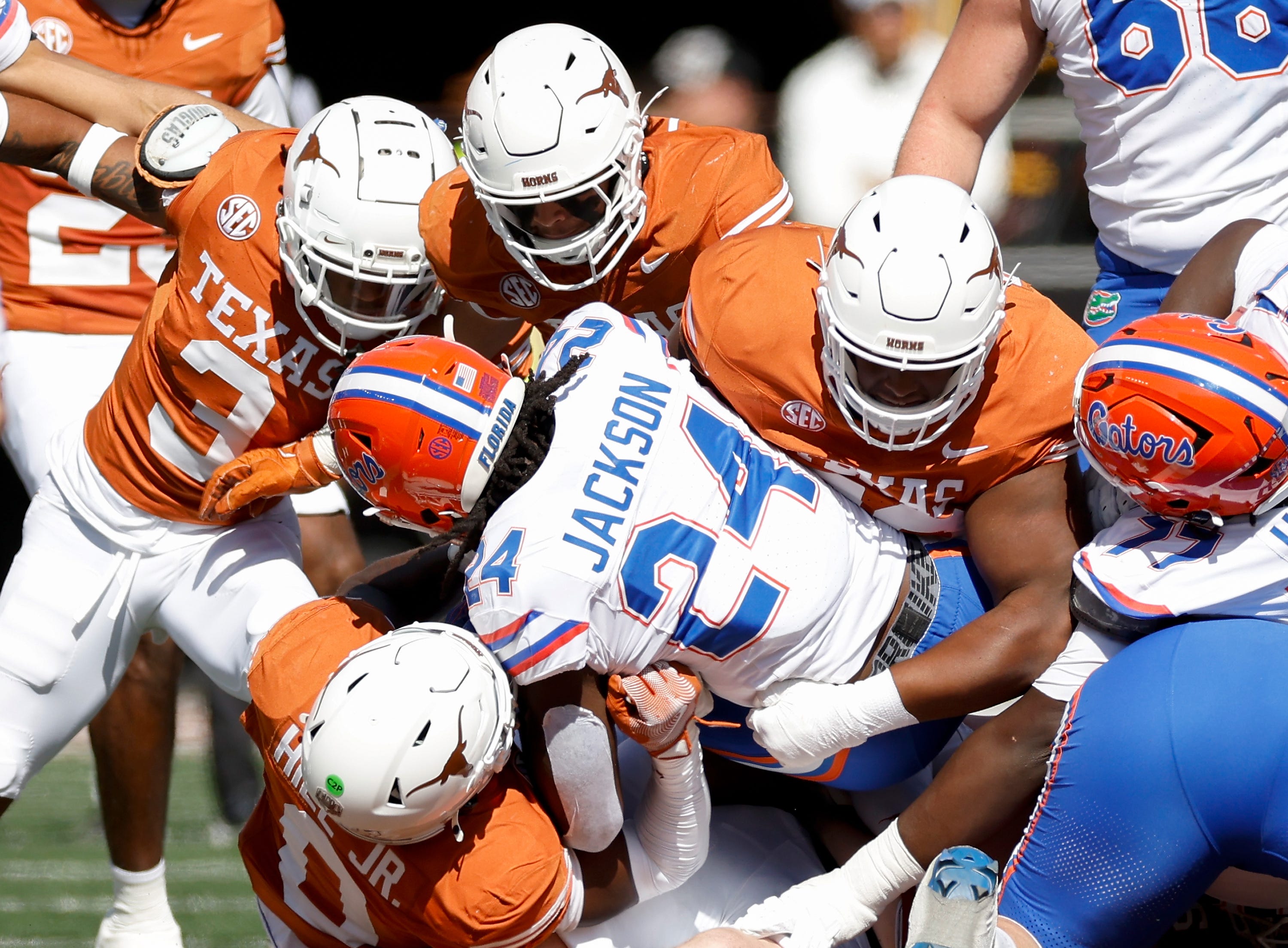 CBS Sports offers its pregame picks for Florida football vs Texas ...