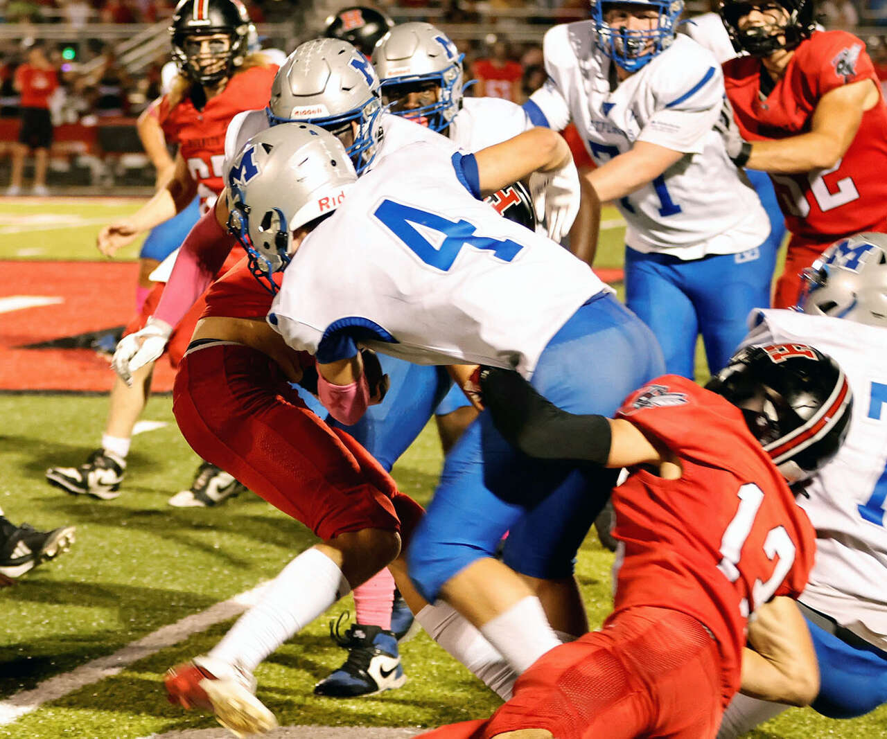FRIDAY FOOTBALL: Heyworth pulls away from Marquette in second half ...