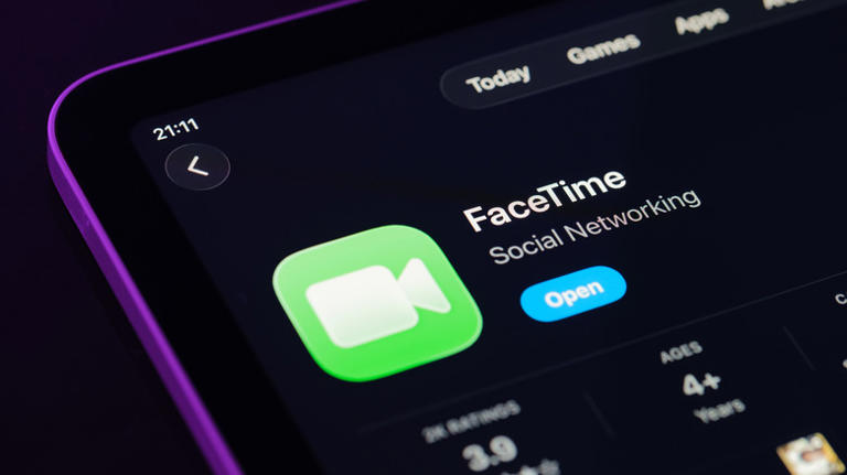 Apple Got Rid Of A Major FaceTime Feature In iOS 26