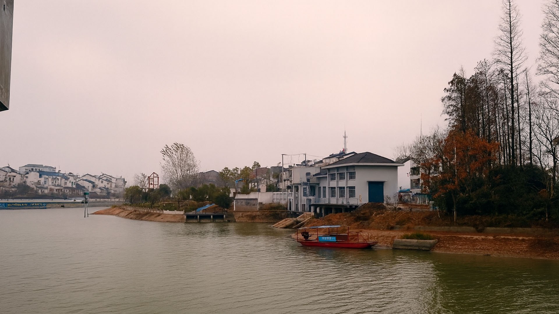 Exploring Life in a Small Chinese Town – China 4K