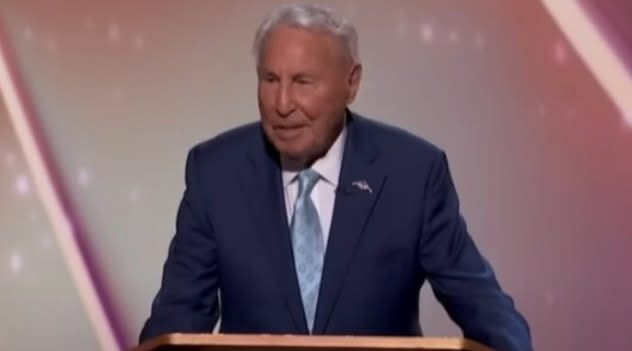 ‘A Fixture Of College Football’: Florida Governor DeSantis Awards Medal ...