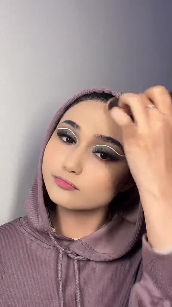 How I Get a Flawless Base: Step-by-Step Makeup Routine