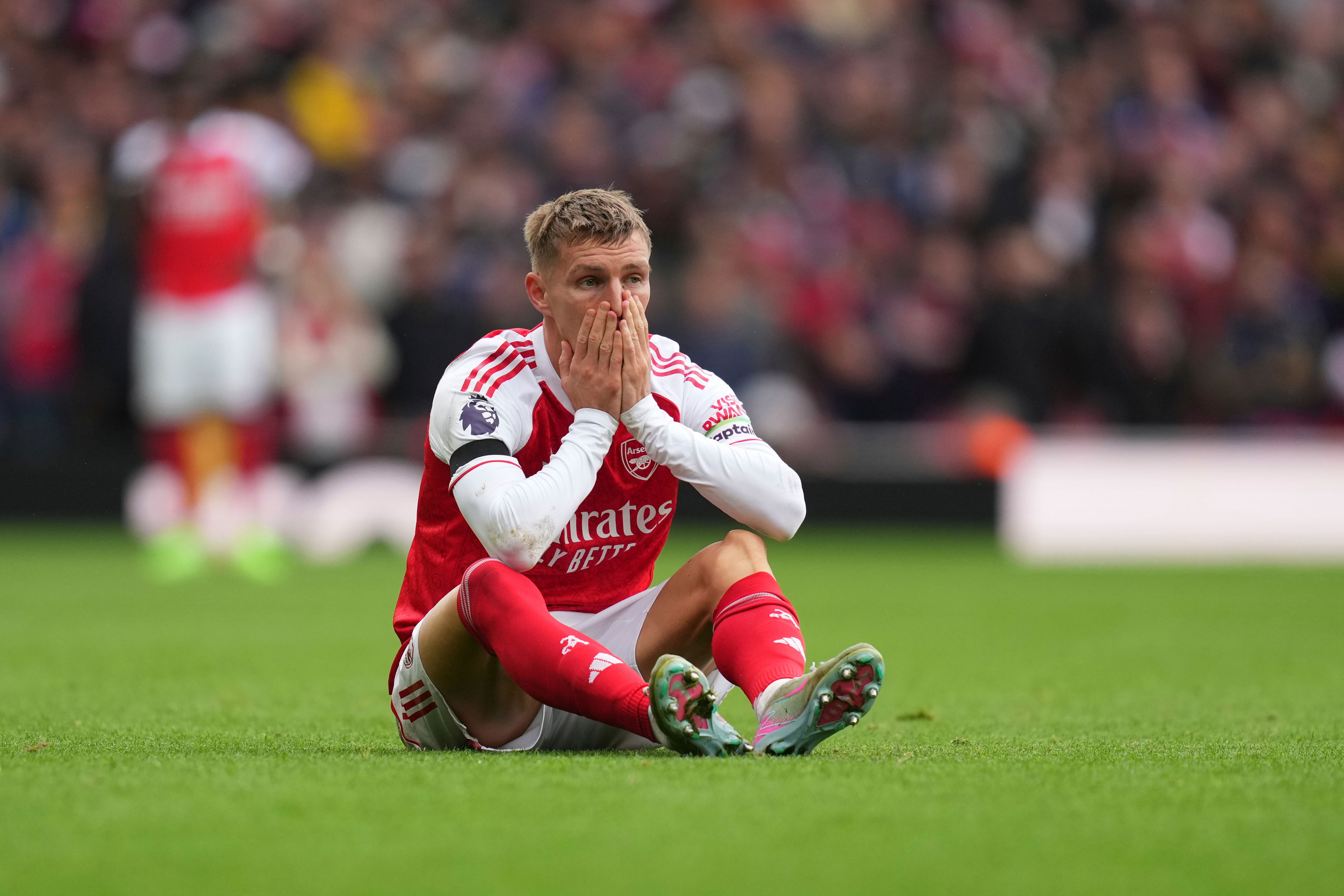 Ødegaard utsatte Norge-reise etter knesmell – sjefen fortviler over mer ...