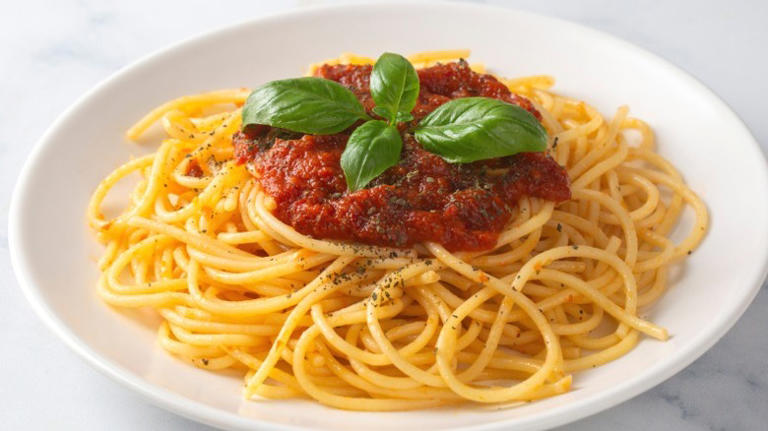 Throwing Spaghetti On The Wall Is A Messy Myth - Here's A Better Way To ...