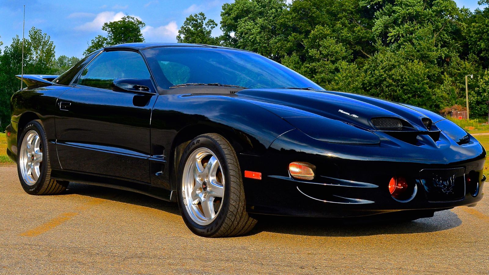 10 Cars That Saved American Muscle in the 2000s
