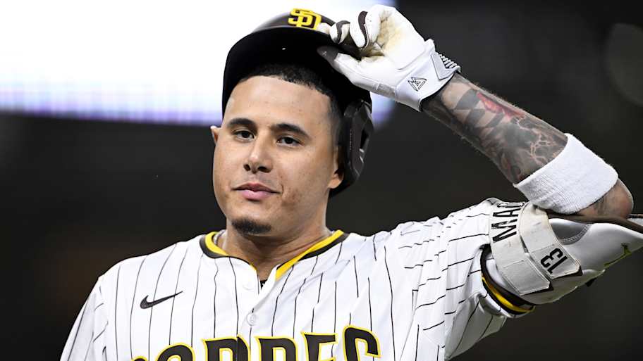 Padres' Manny Machado Claps Back at Reporter After Wild Card Loss