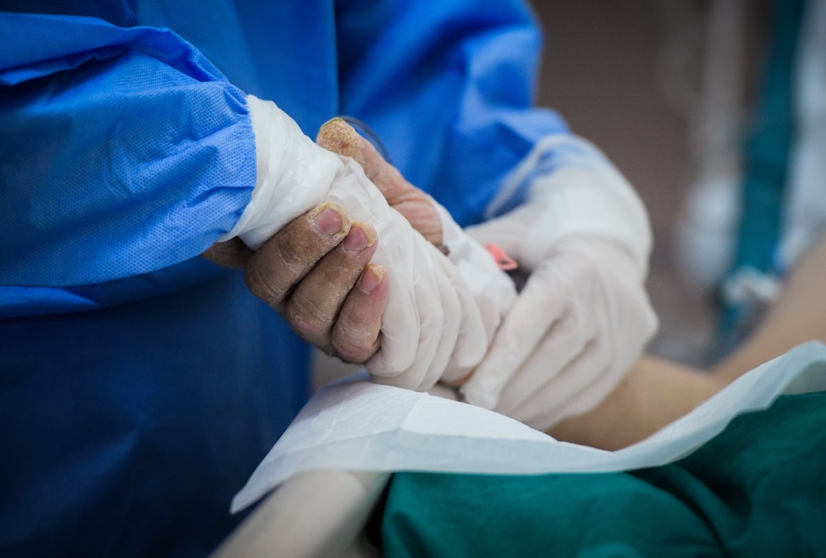 Το ηλεκτρονικό βραχιολάκι σε όλα τα νοσοκομεία της χώρας από τον ...