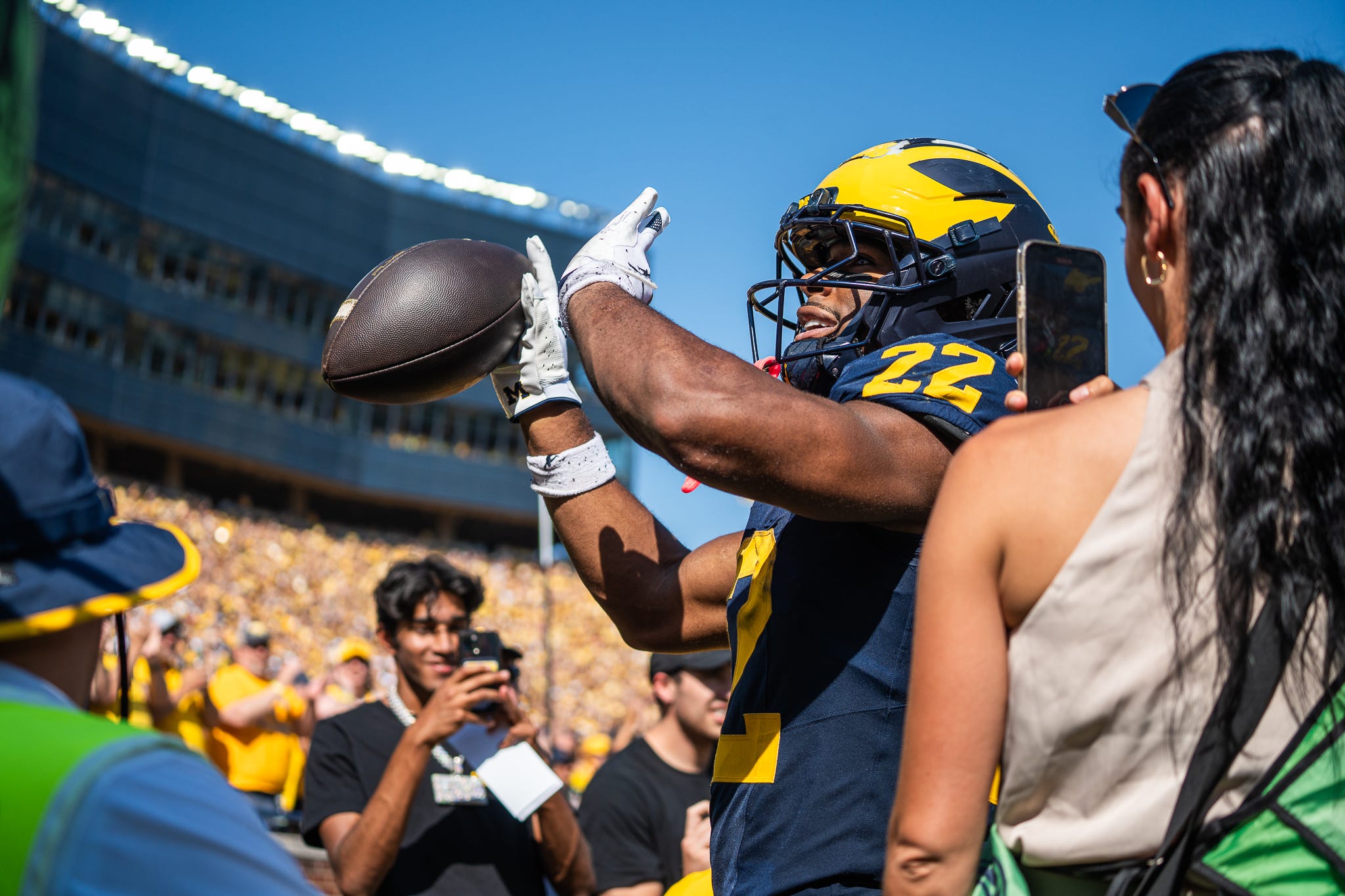 Michigan vs Wisconsin football score, highlights as Justice Haynes ...