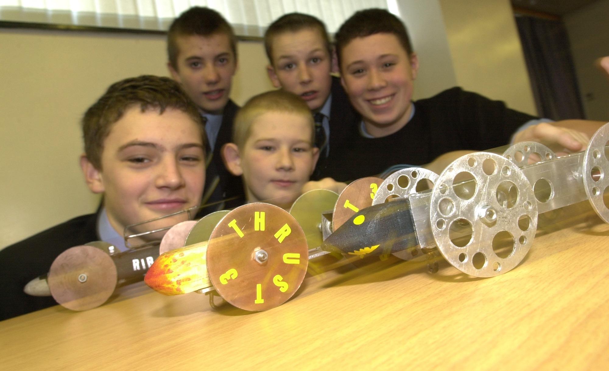 Ex-pupils of Hawkley Hall High School will love these 43 pictures from ...