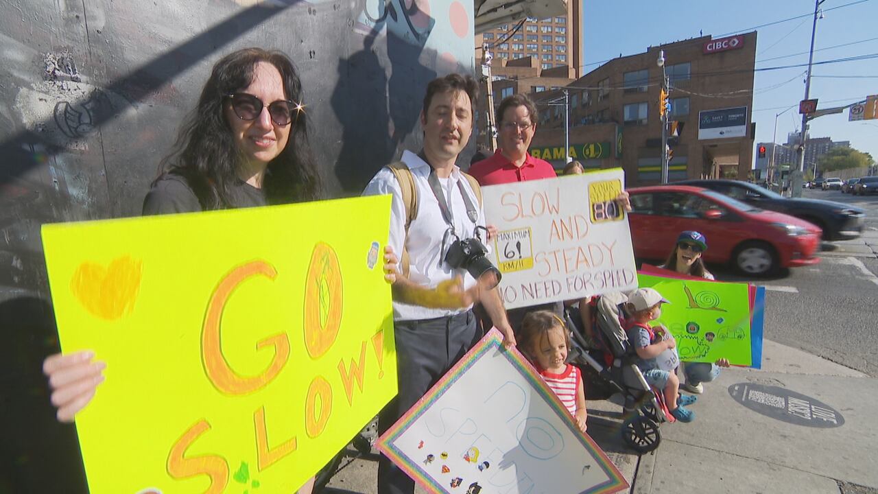 Parents, children rally against Ford's planned speed cam ban