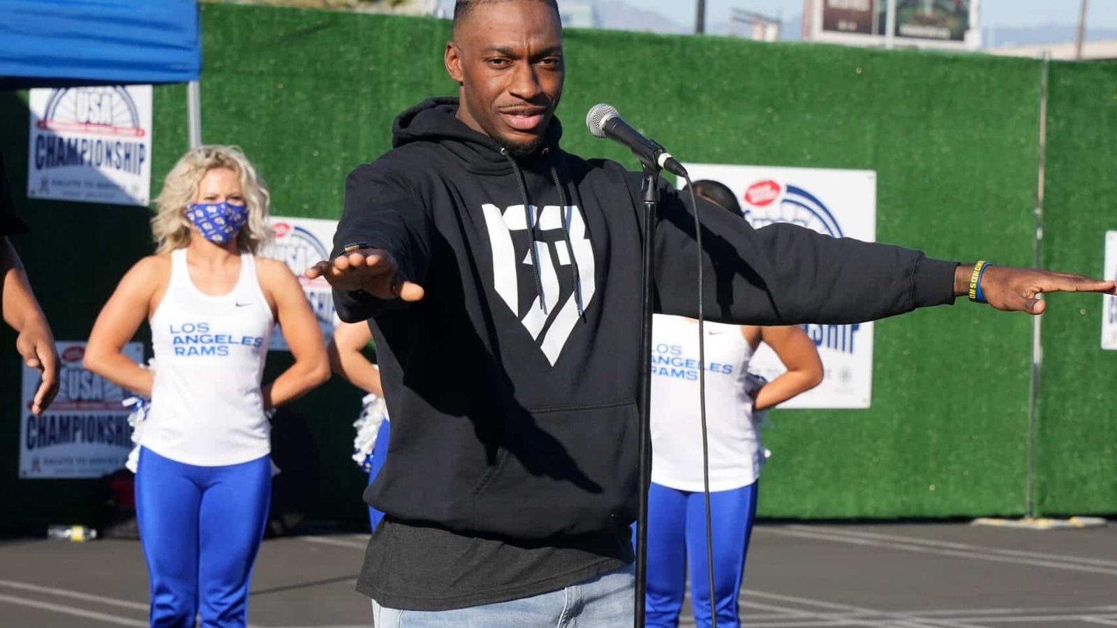 'Unnecessary and sad': Former NFL star has strong response to Cam ...