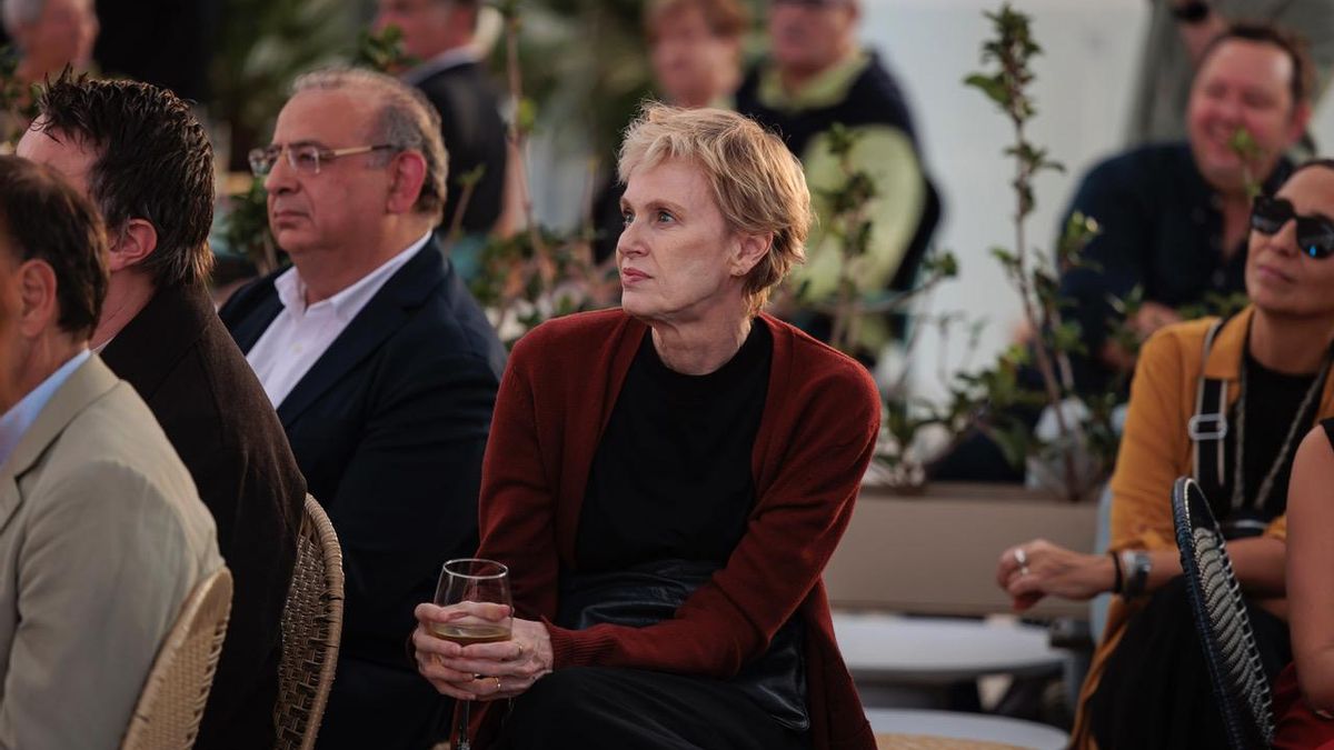 Un festín literario en Magaluf, meca del turismo de borrachera: “Aquí ...