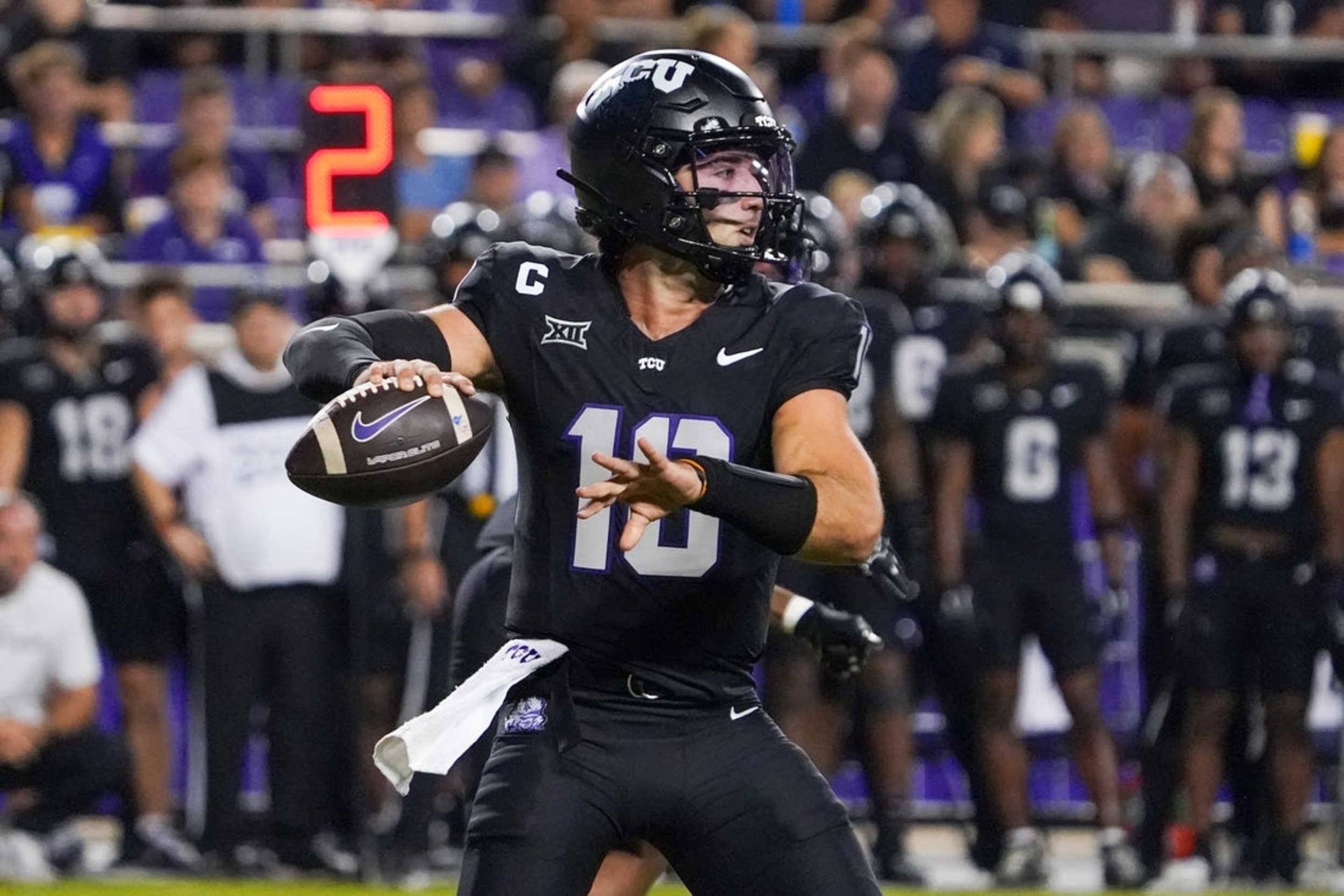 TCU tops Colorado behind Josh Hoover's 4 TD passes