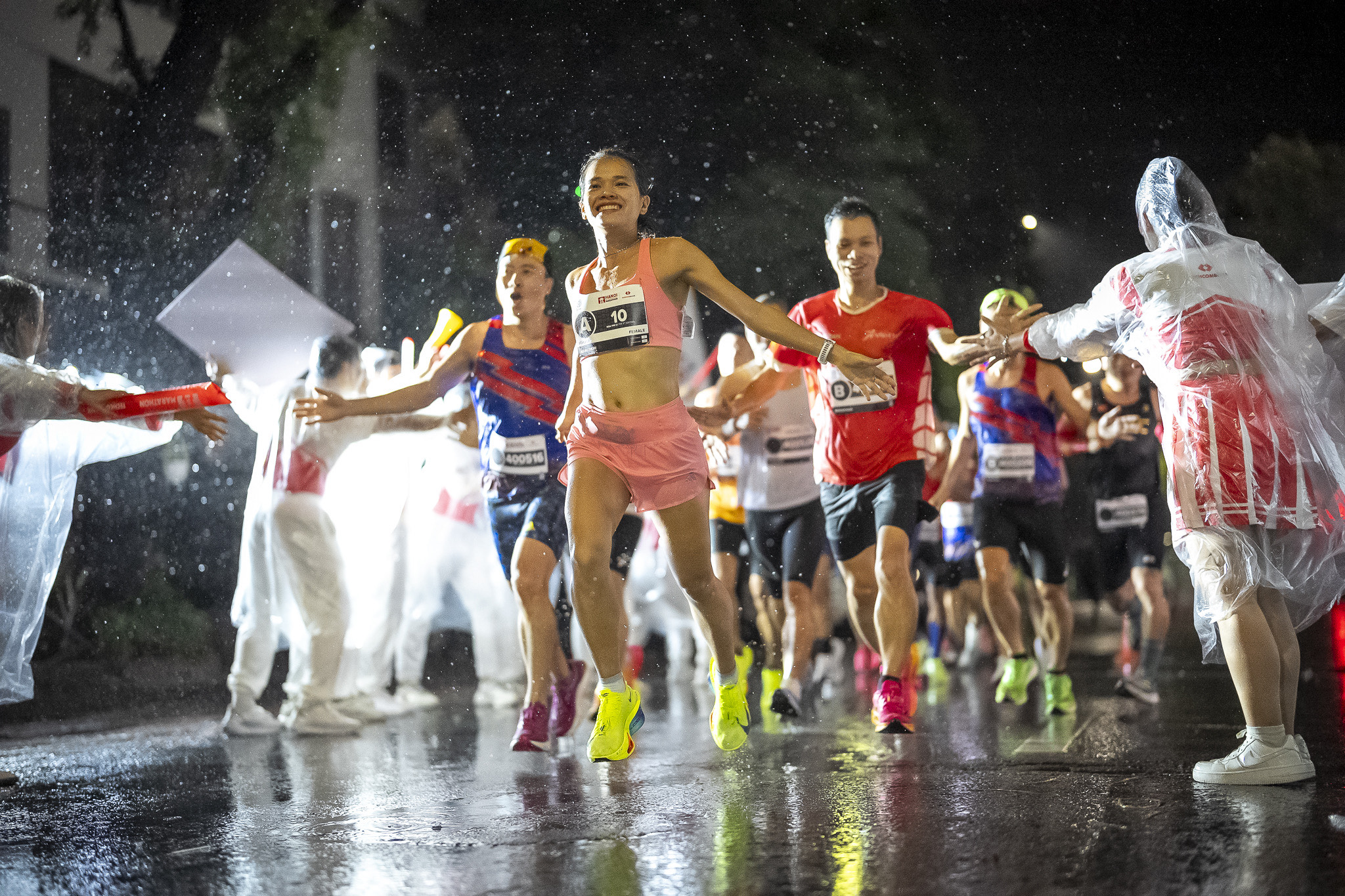 Techcombank Hanoi International Marathon 2025 unveils race kits and ...