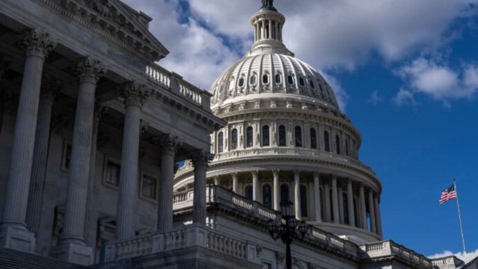 Government Shutdown enters 2nd week