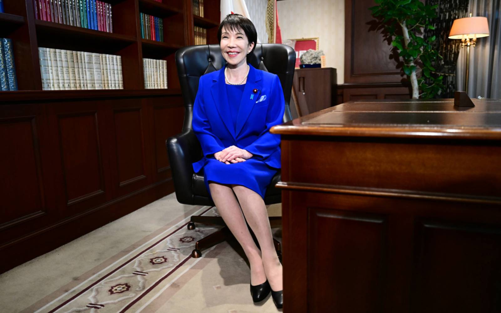 Japan’s new PM preparing large economic stimulus to tackle inflation