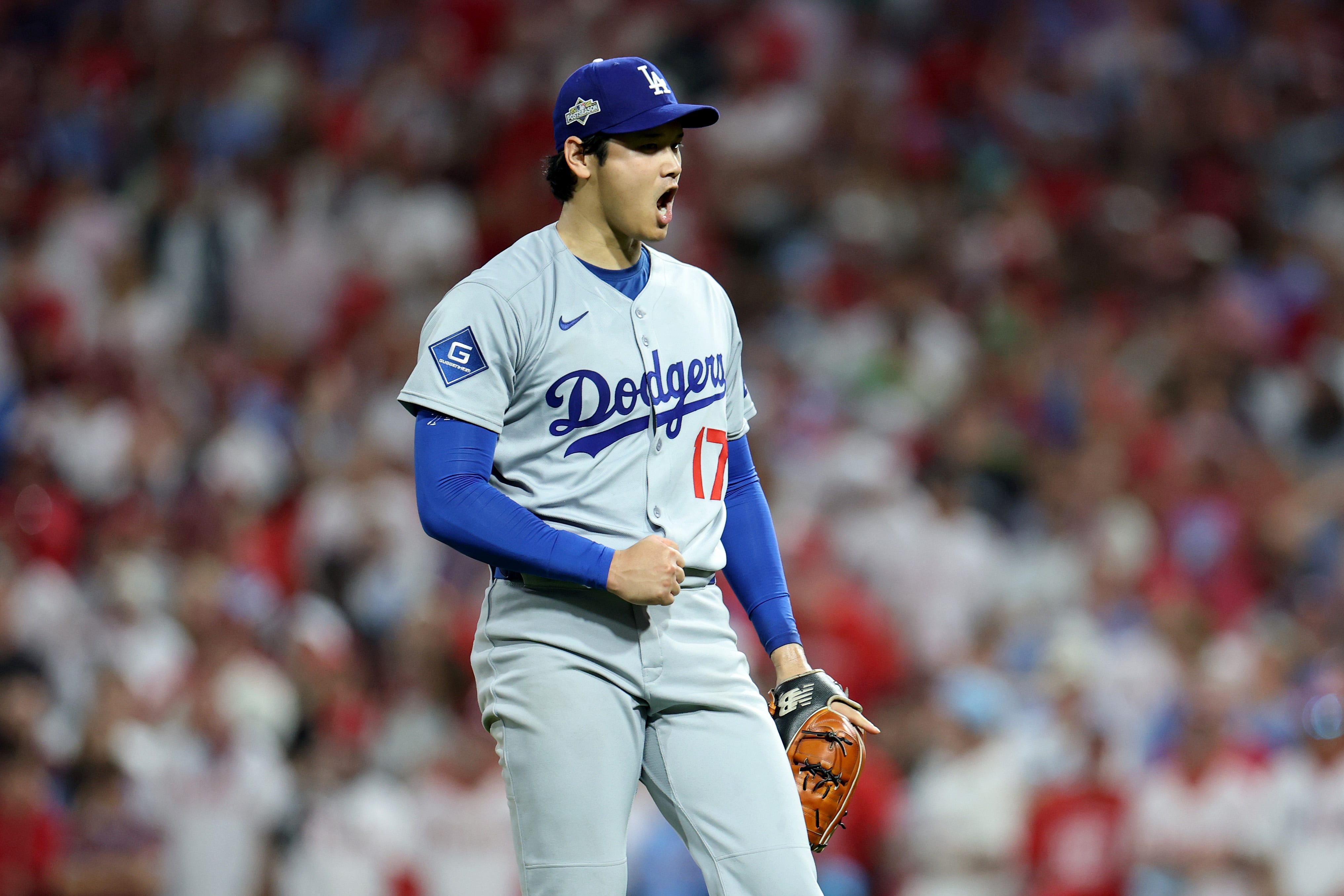 Dodgers flip script on Phillies as we 'witness history' in Shohei Ohtani