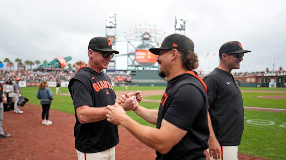 Despite struggles, the end of Bob Melvin's SF Giants tenure was tragic