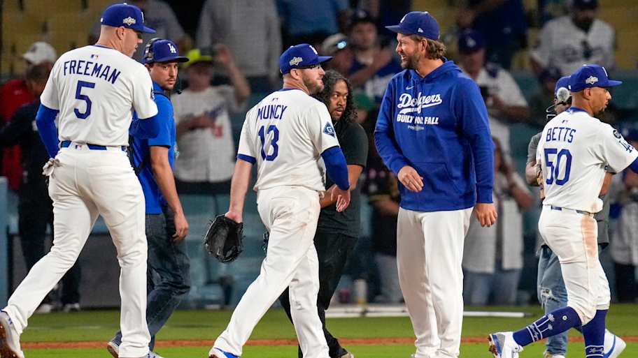 Breaking Down the Dodgers’ Big Changes to the NLDS Roster