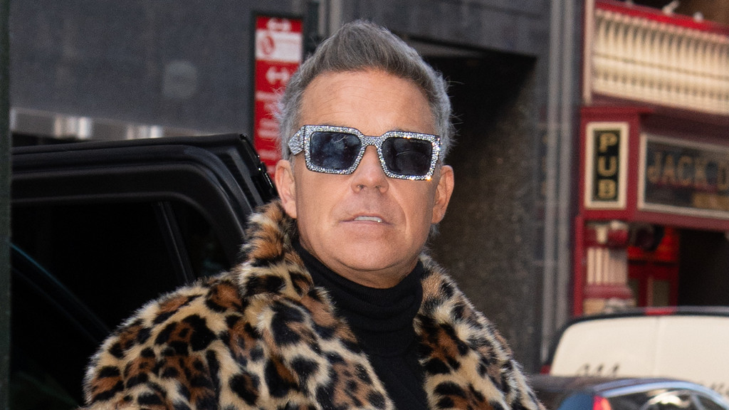 Robbie Williams' Istanbul show cancelled over safety concerns