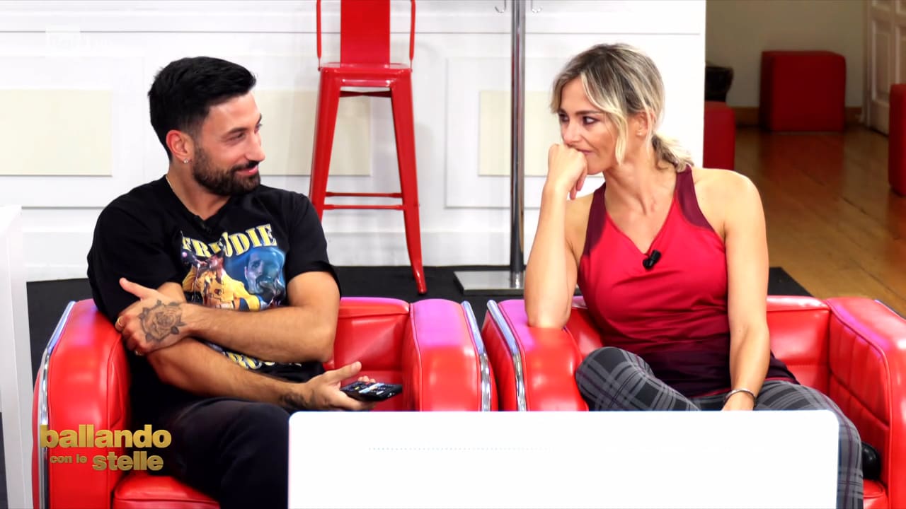 Gli allenamenti di Francesca Fialdini e Giovanni Pernice - Ballando con ...