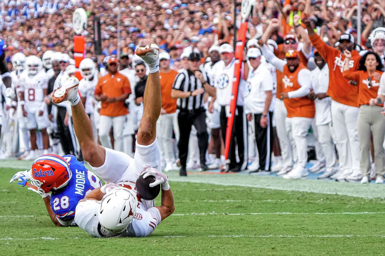 'Arch is a fraud': Reactions after Texas loses to Florida, 29-21