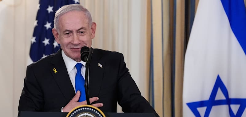 Netanjahu will zeitnahe Geiselübergabe – Armee bleibt zunächst „tief im ...