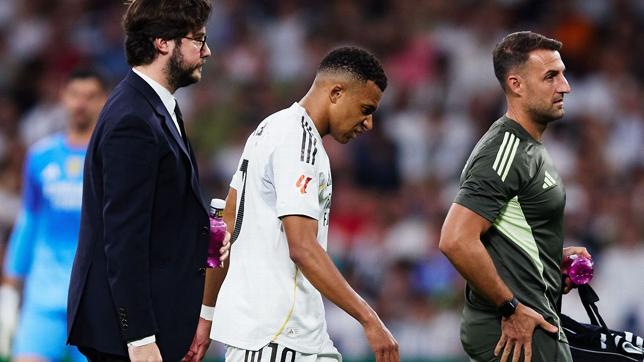 Mbappé suffers ankle sprain after extending scoring streak