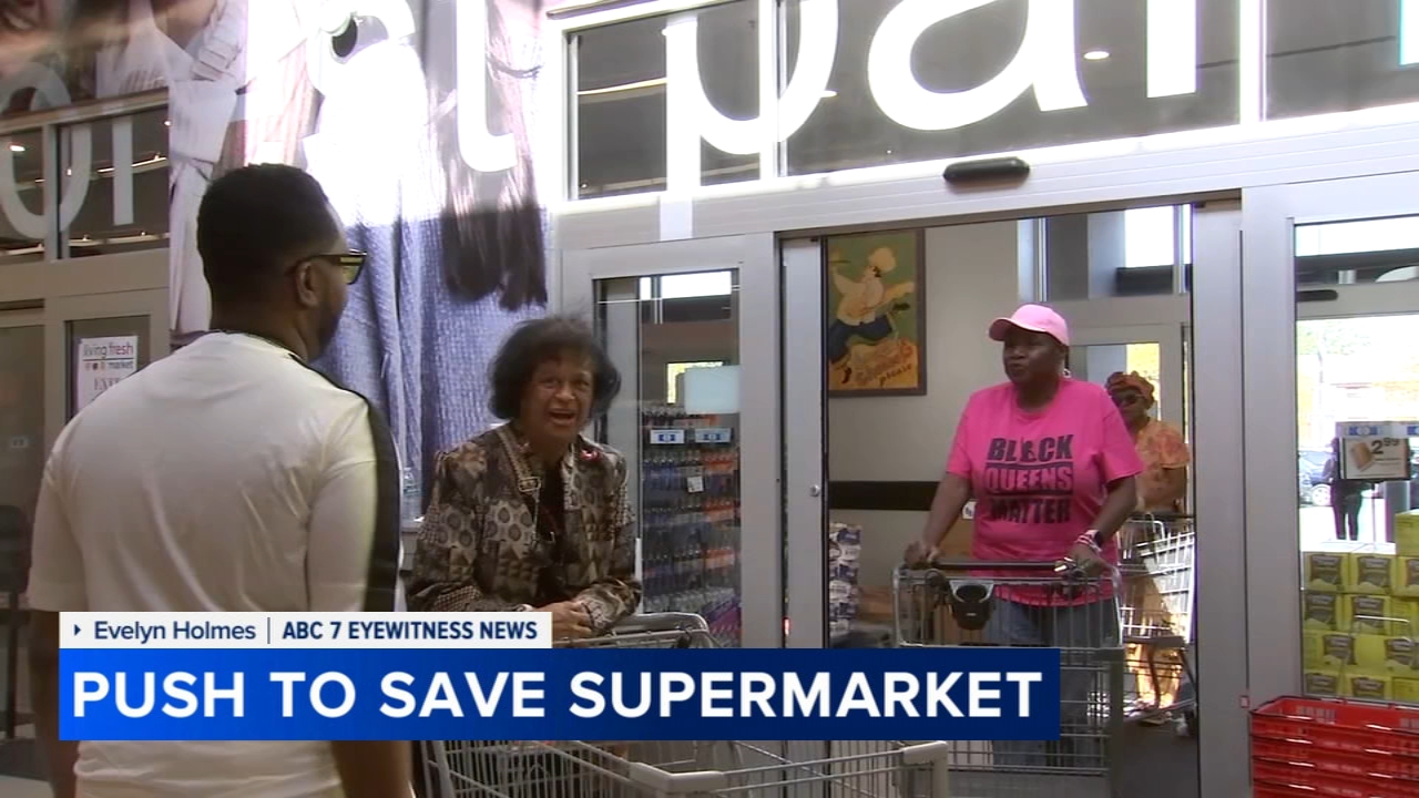 Community rallies to support Forest Park grocery store considering ...