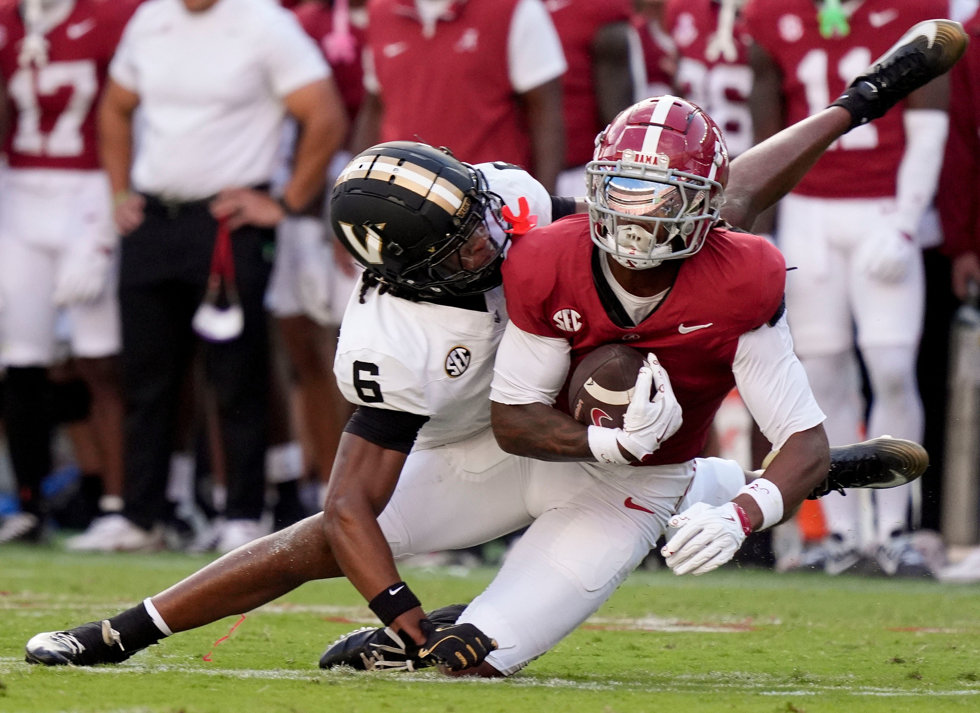 Lotzeir Brooks to miss Alabama football vs South Carolina, Crimson Tide ...