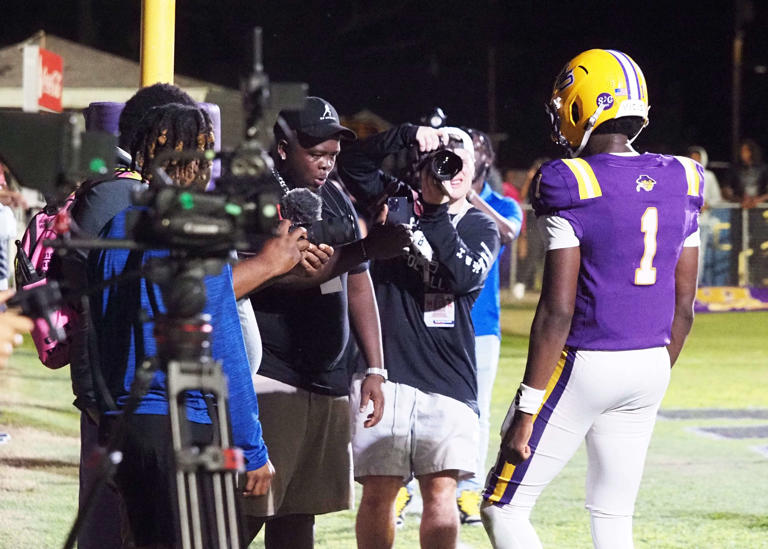 Tank maneuvers, big wins and more from Week 7 of Alabama HS football