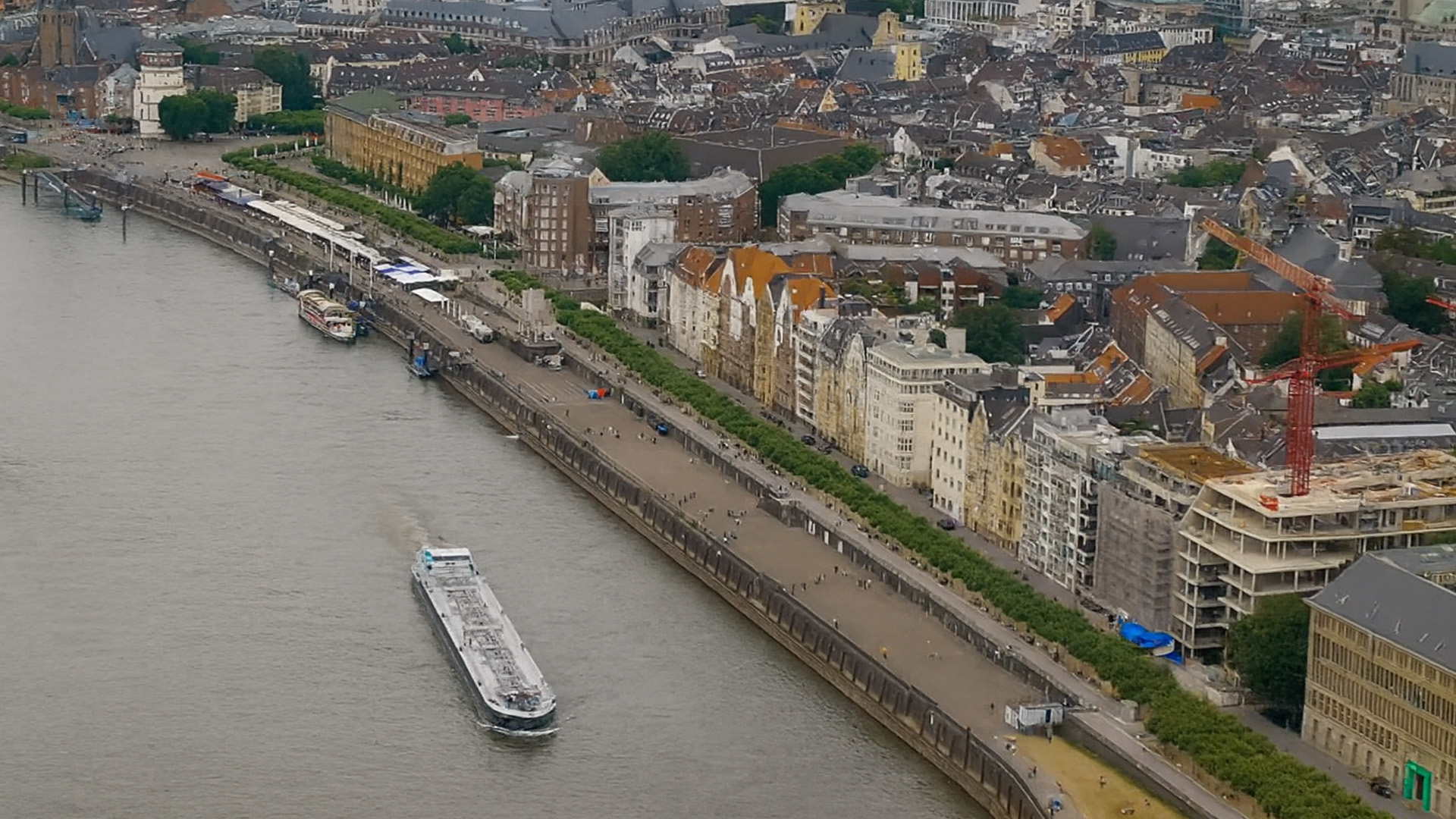 Düsseldorf Travel Guide - Explore Western Germany