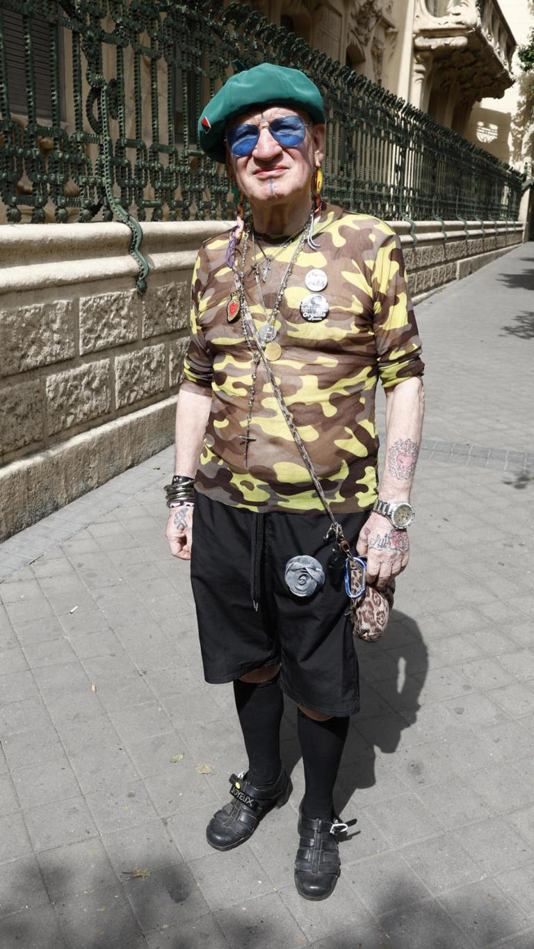 Qué fue de Paco Clavel, el mítico artista de la Movida madrileña que ...