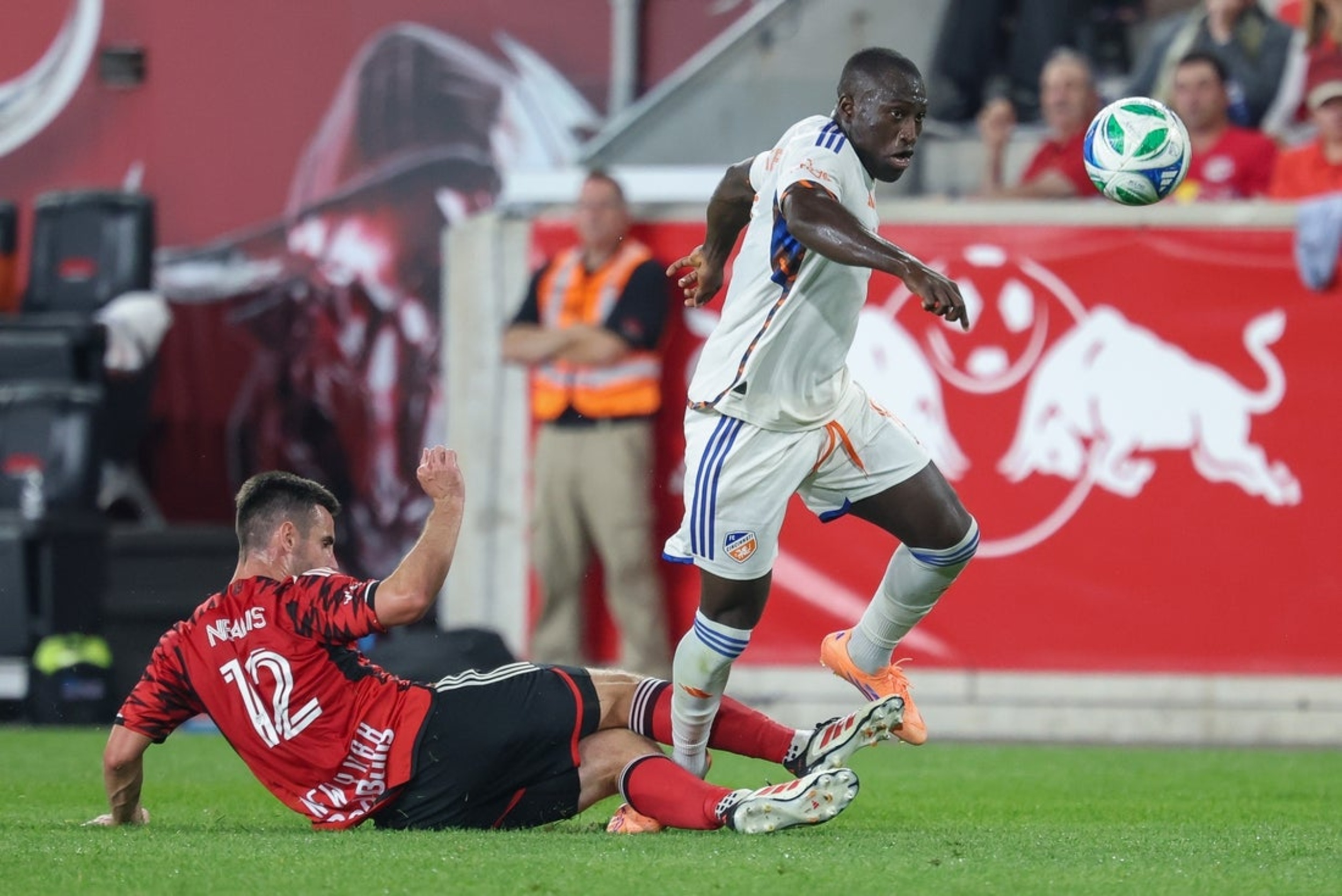 Kevin Denkey again the hero as FC Cincinnati edge Red Bulls