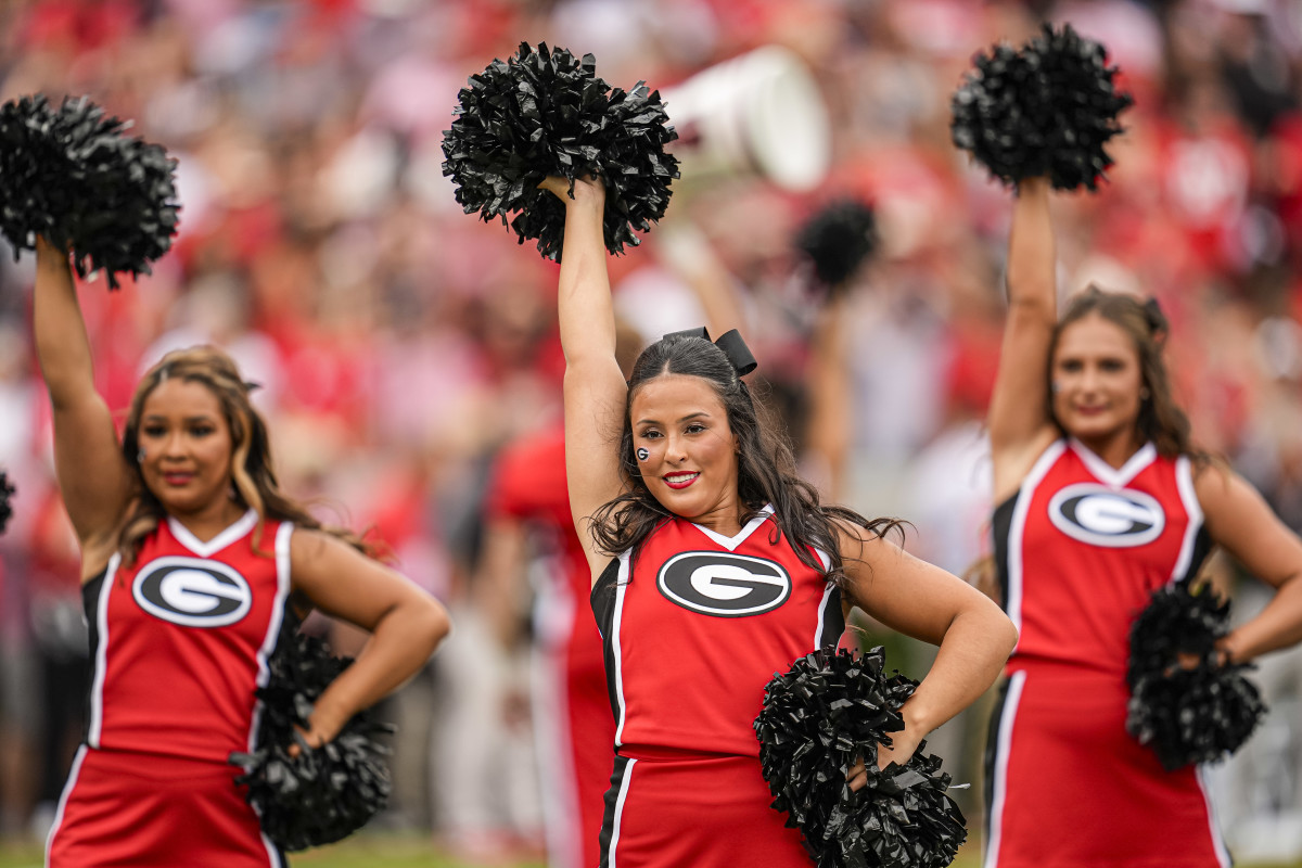 Georgia Cheerleaders Catch Attention With New Outfits For Kentucky Game