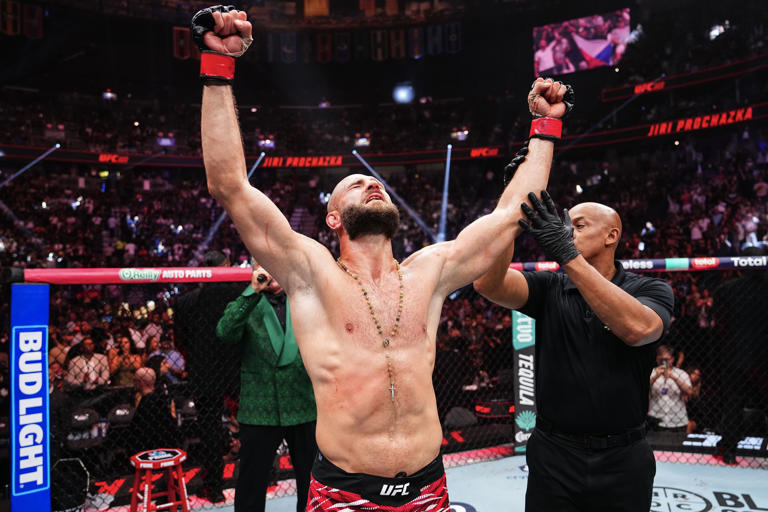 UFC 320 results, highlights | Ankalaev vs. Pereira 2 PPV