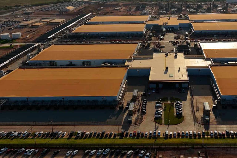 3 Things I Learned Touring the First Stargate Data Center