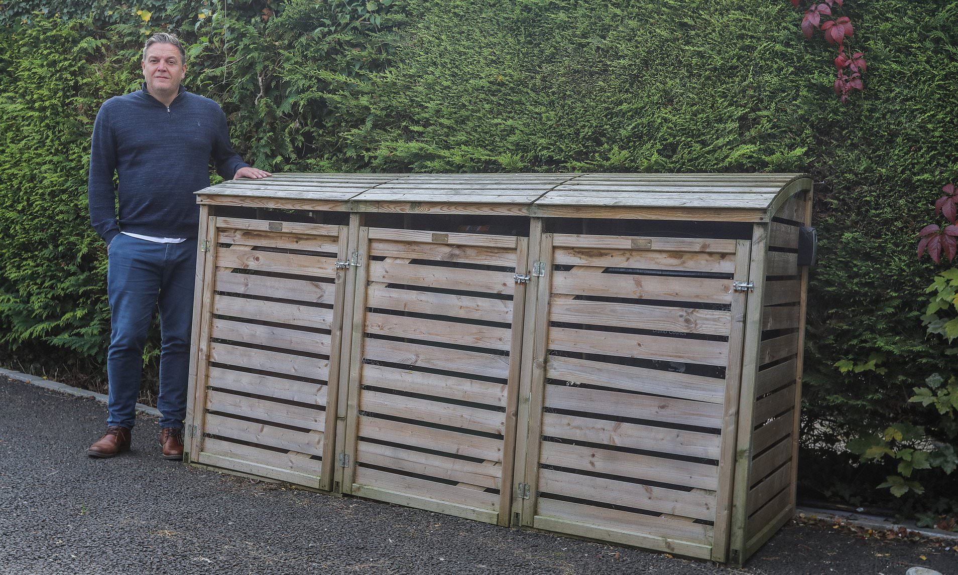 Couple 'spend daughter's university savings' on war with neighbours ...