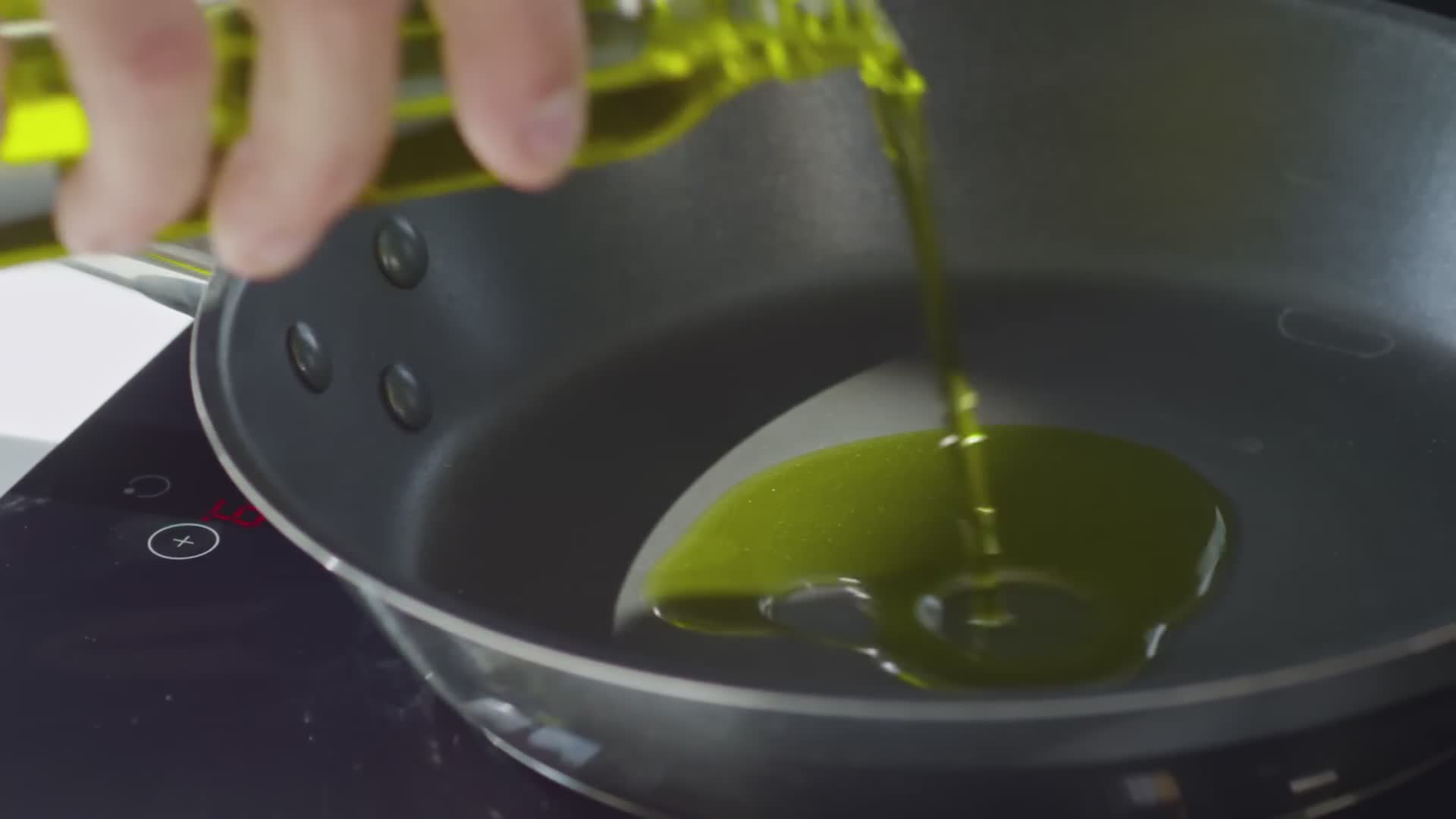Extra virgin olive oil wellness effects