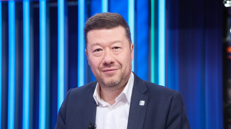 Okamura prozradil detaily z noční schůzky u Babiše. SPD má být součástí ...